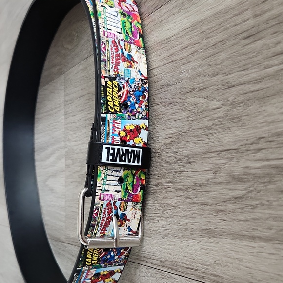 Marvel | Accessories | Marvel Avengers Retro Comic Collage Belt 5 Belt ...